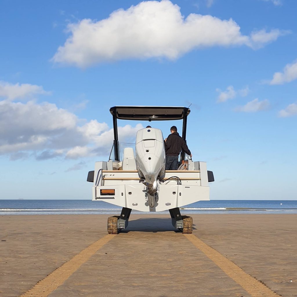 First Iguana Commuter Yacht Tender Powered By 300hp Diesel Outboard ...