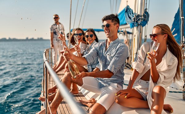 7 Reasons Why People Love Boating - Cox Marine