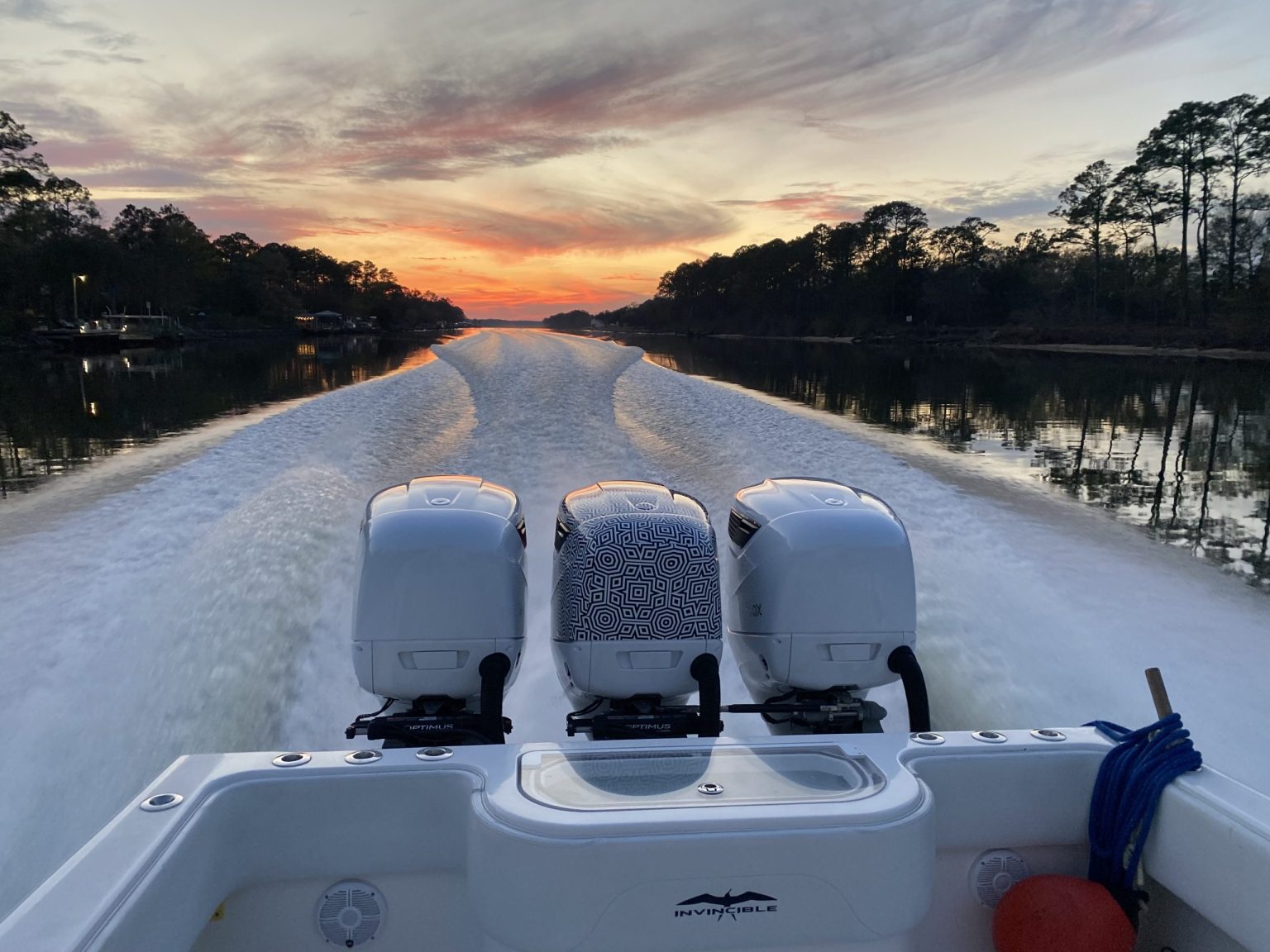 Cox Marine Diesel Outboards USA - High-Powered Marine Engine